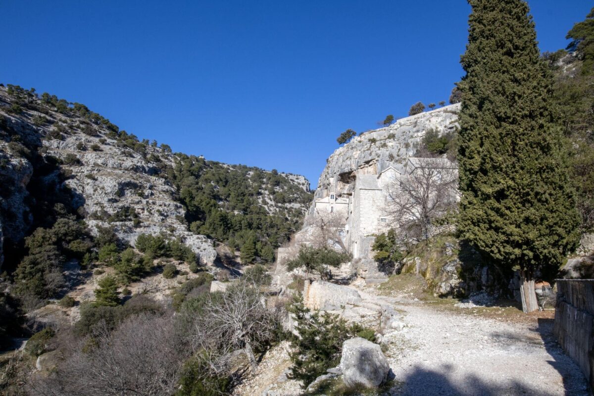 Hidden jewel of Brač island - The Blaca Hermitage - Sighting Sarah